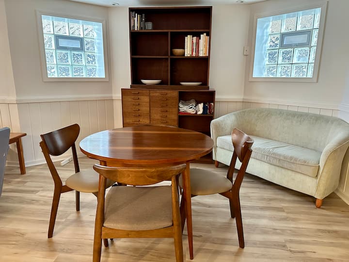 Addison Garden Apartment - Rogers Park - Chicago