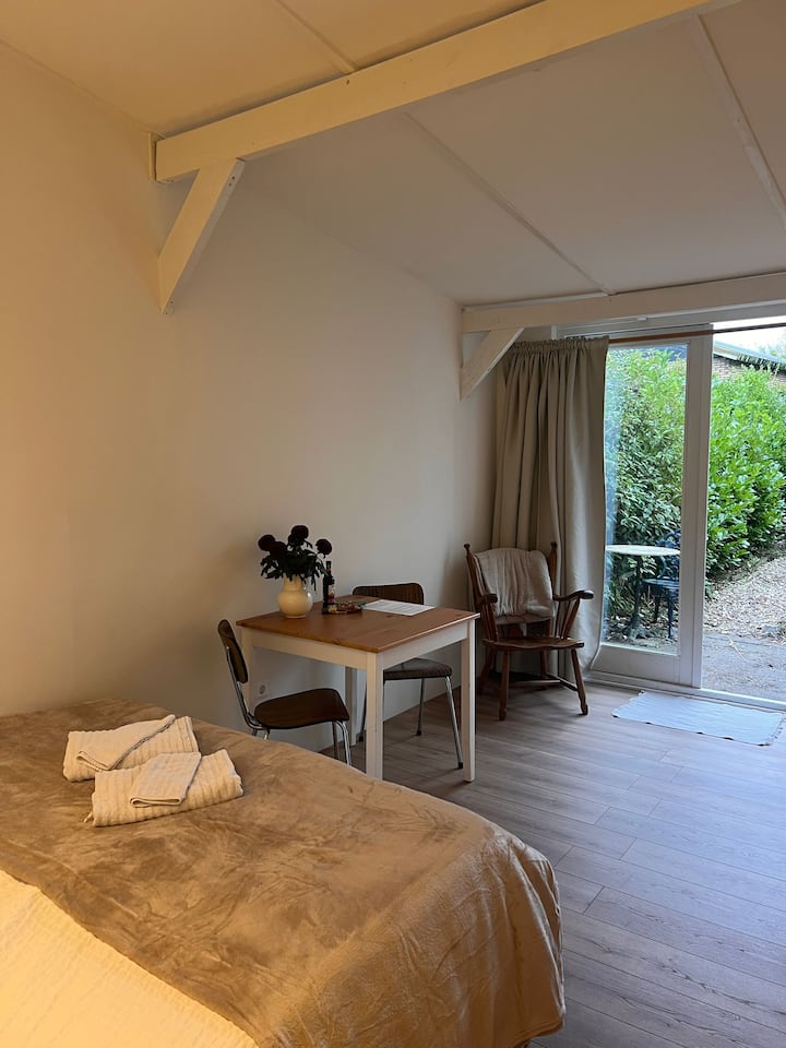 Cozy Tiny House Close To Schiphol Ams Airport. - Hoofddorp