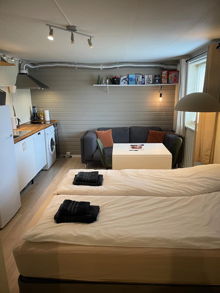 Cozy Studio Near Tromsø City Center With Parking - Tromsø
