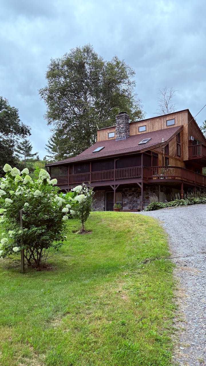 Nature Lover’s Hideaway - New Hampshire
