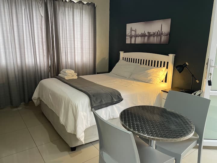 The Guest Suite - Durban-north - Durban