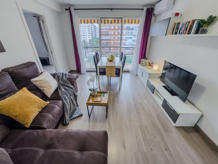 Piso Amplio Y Cómodo Con Balcón En Valencia - Alboraya