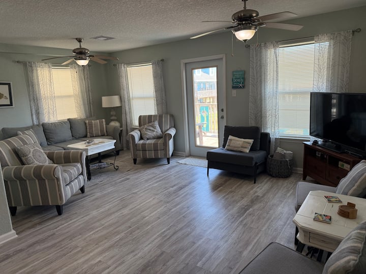 Nuevo Lanzamiento De Tipsea Turtle. Increíbles Vistas Al Mar Ya Pasos De La Playa! - Surfside Beach, TX