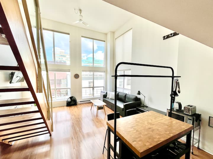 Modern & Lovely Loft / Free Parking - 밴쿠버