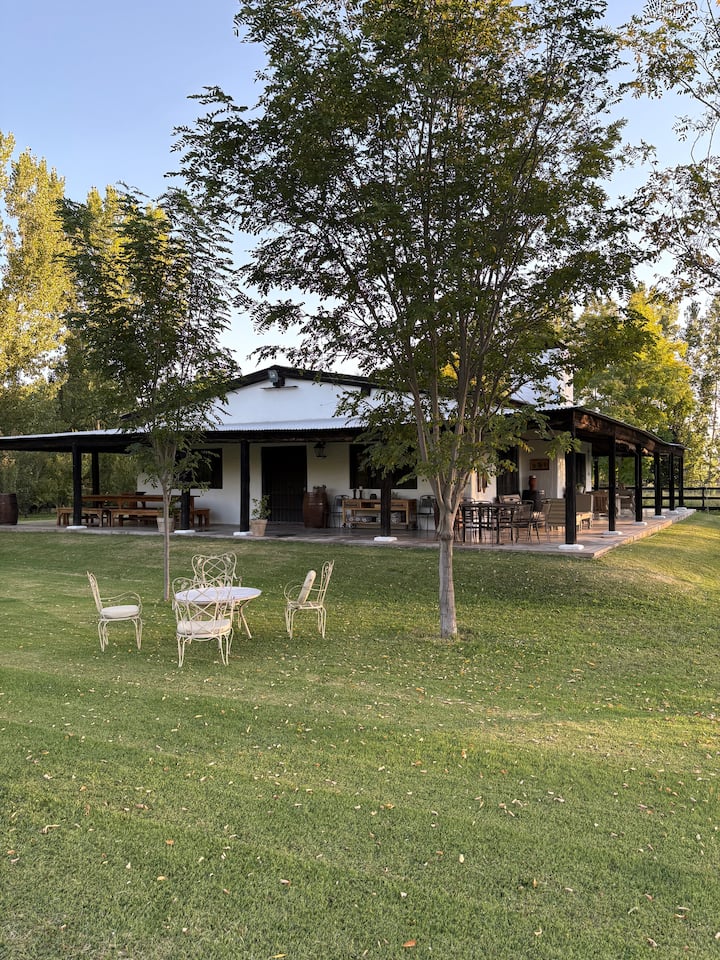 Gran Casa De Campo Con Espectaculares Vistas - Tunuyán