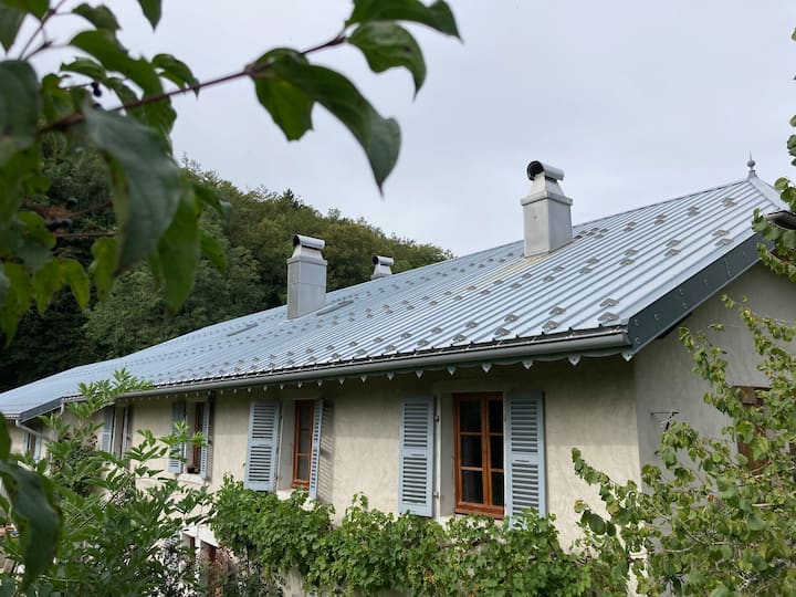 Calme Et Charme Du Haut-jura - Jura