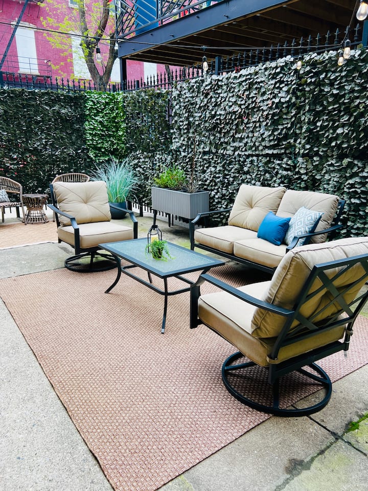 Cute & Cozy/tql/ Paycor Staduim/findlay Market/otr - Cincinnati, OH