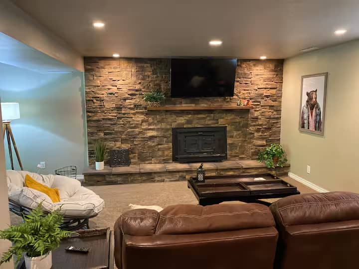 2 Bedroom 1 Bath Great Little Private Apartment - Columbia, MO