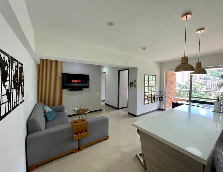 Modern & Cozy Apartment | Beautiful Mountain Views - Sabaneta