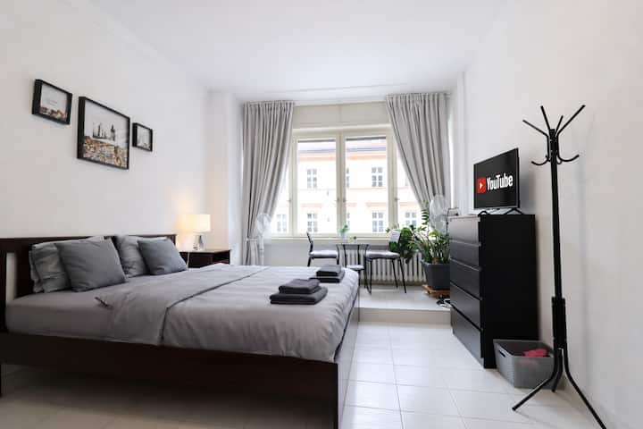 Cozy Apartment In The Heart Of Prague [8] - Prague