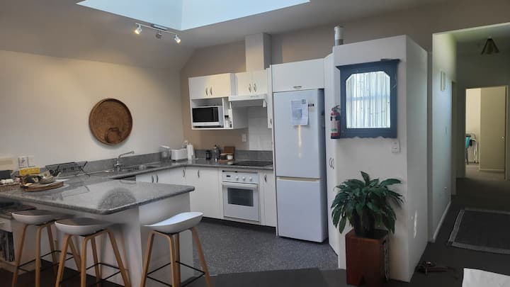 2 Bedroom Unit - Christchurch
