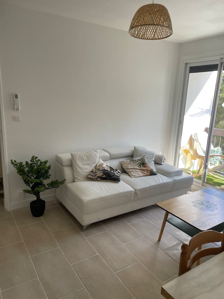 Apt Cosy Proche Centre Ville Et Toutes Commodités - Perpignan