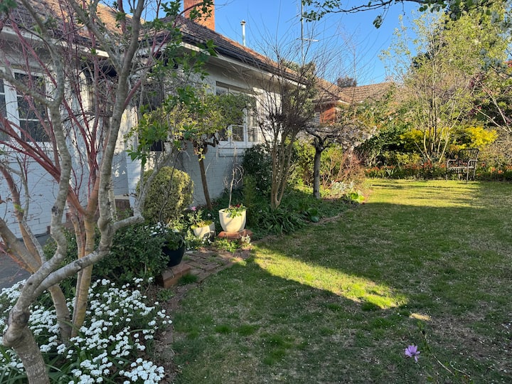 Real Bowral Home. Complete Original Cottage - Berrima