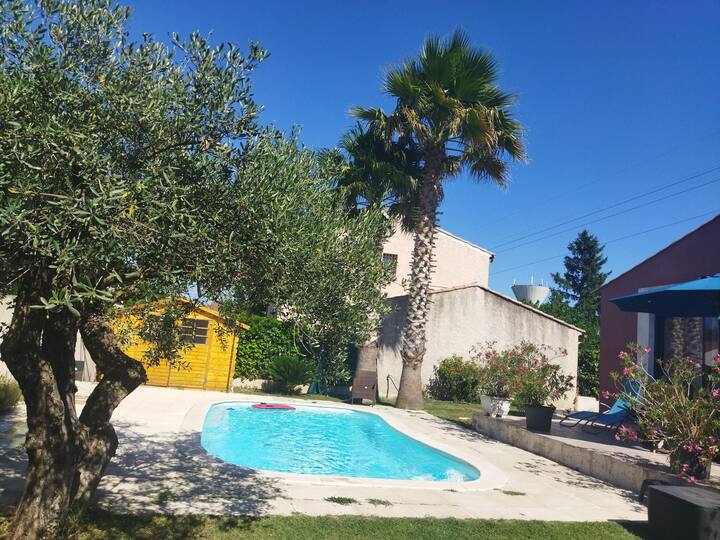 Villa Privée Indépendante Avec Jardin Et Piscine - Marguerittes