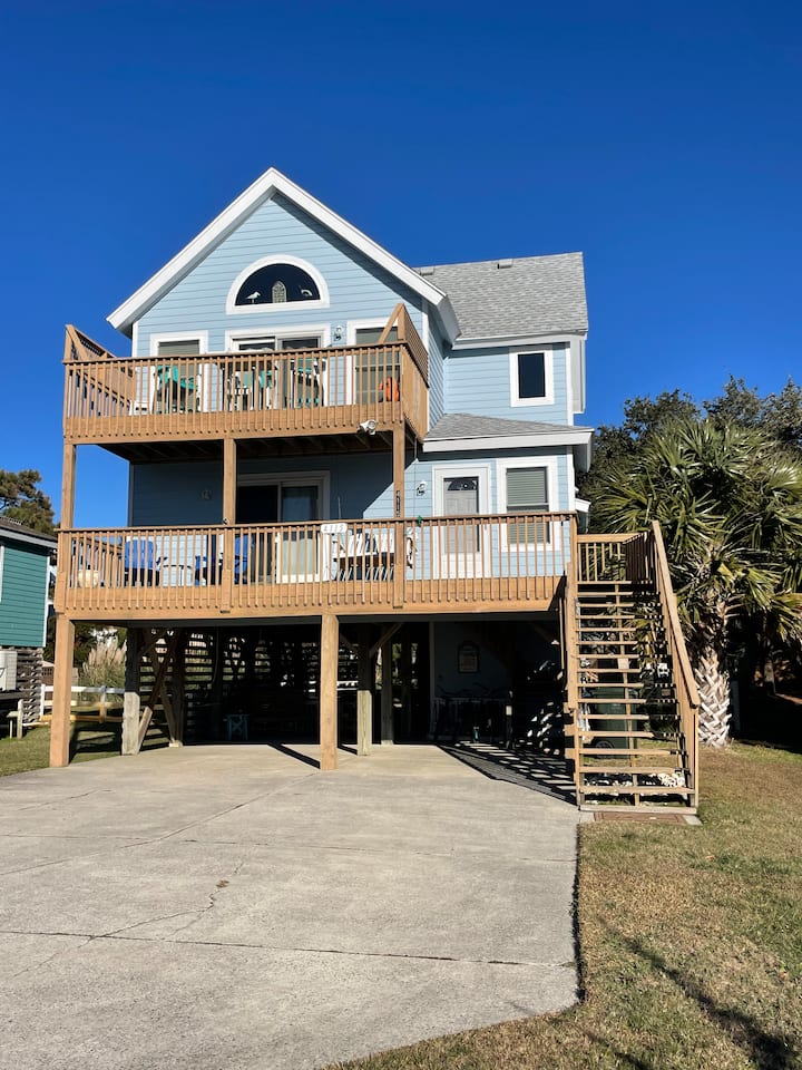 Alpha & Omega Beach House - Nags Head