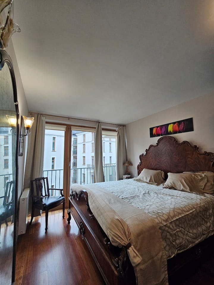 Cozy Kraków Condo Between Castle And Main Square - Kraków
