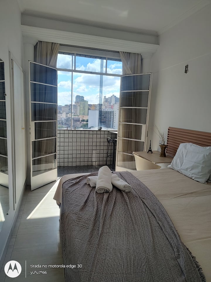 Apartamento Bem Localizado , Região Central De Bh - Belo Horizonte