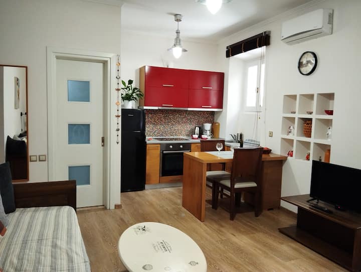 Cozy Studio In The Heart Of The Old Town - Corfou