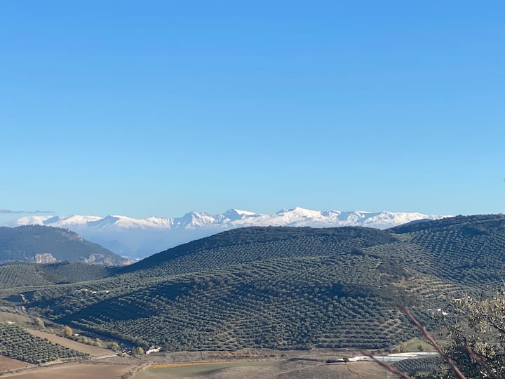 Rustic Charm & Mountain Views | Cortijo La Encina - Alcalá la Real