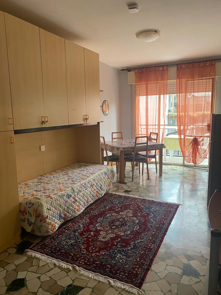 Red Venice Apartment - Venice