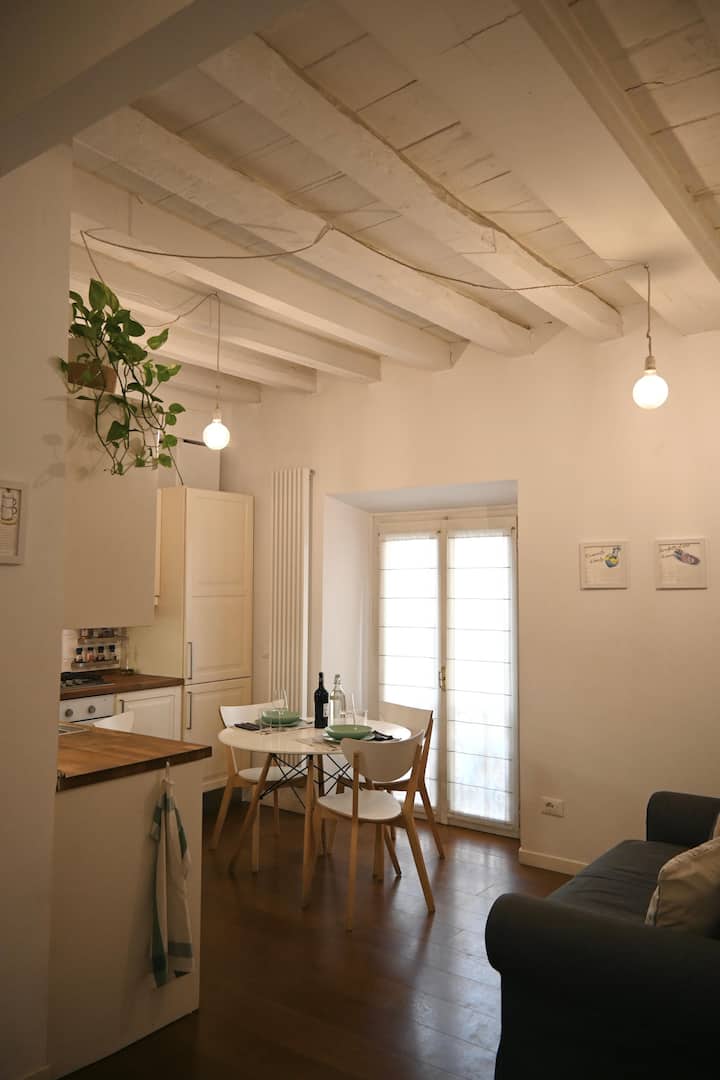 Charme Vieux Milan : 2 Chb à Navigli Avec Balcon - Mailand