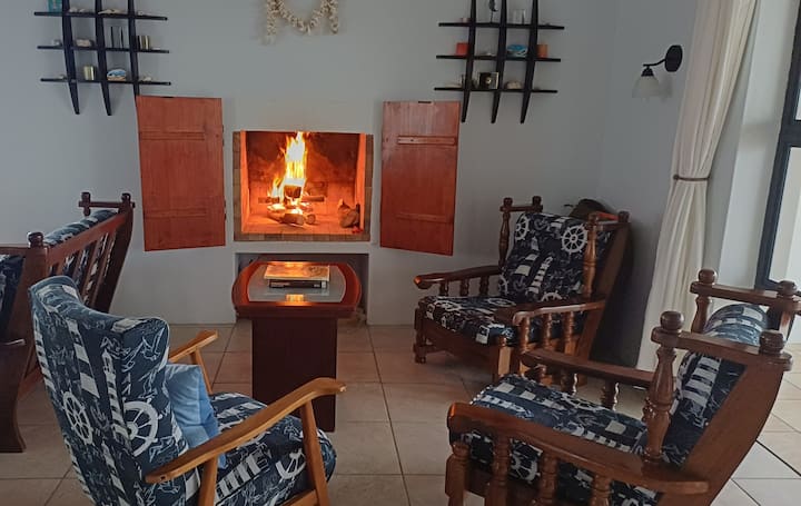 Tumble-in Self-catering Cottage, Dwarskersbos - Velddrif