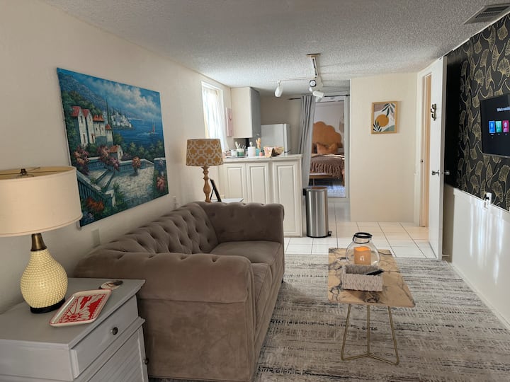 Come Relax At The
Boho Oasis - Capitola, CA