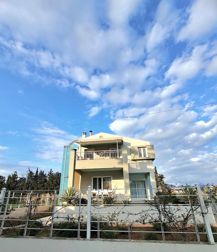 Livadaki Villa - Коринф