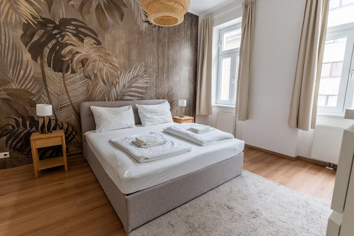 City Apartment No. 2 - Next To Metro U1 - Vienne