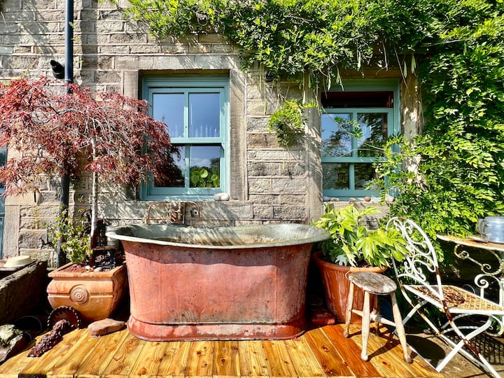 Top O' Th Hill Farm Cottage- Summer Wine Country - Holmfirth