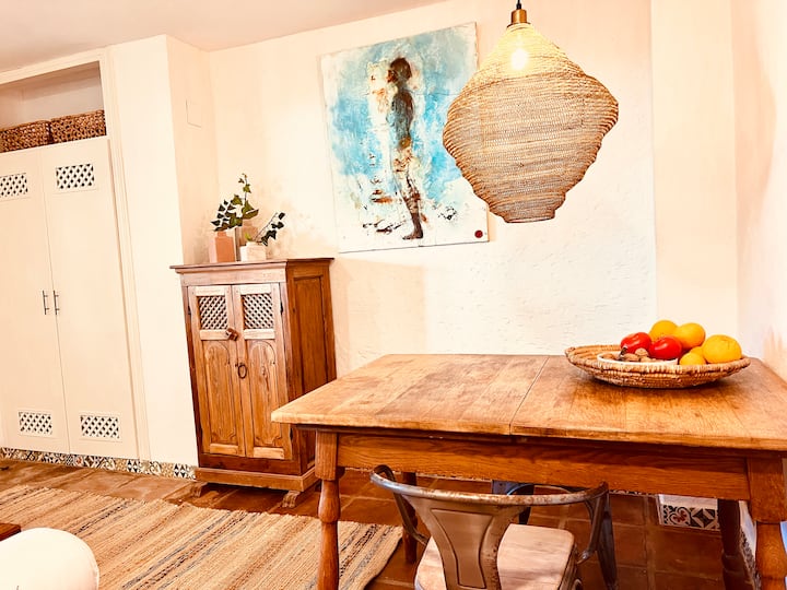 Finca Stay · Private Studio · Pool & Orchard - 미하스