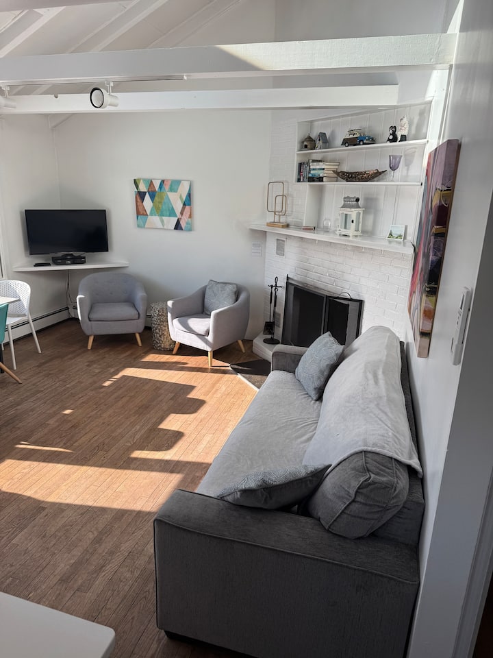 Montauk View Cottage - Montauk, NY