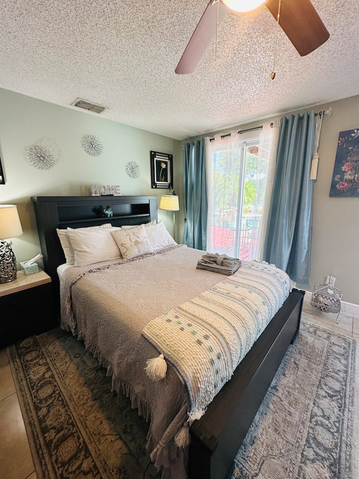 Luxury Studio With Private Entrance Near Ucf - Oviedo, FL