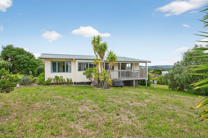 Drift Away - Sunny And Dog Friendly - Mangawhai