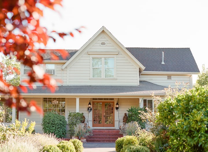 Napa Farmhouse Inn - St. Helena, CA
