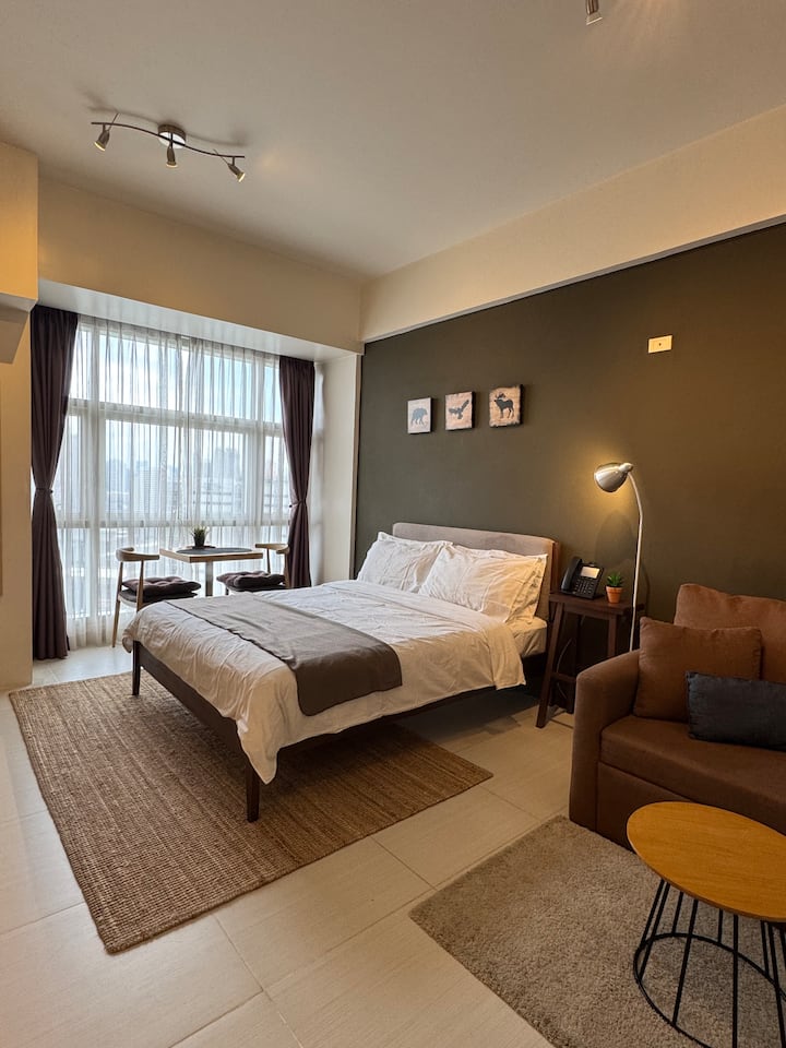 Homey Hotel Vibe. Best Location +Amazing View! - Pasig