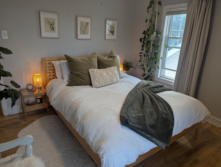 Halifax Holiday Home - Halifax