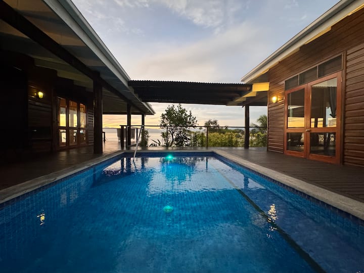 Chic Serene Beach Front Villa (Simply Amazing) - Fiji