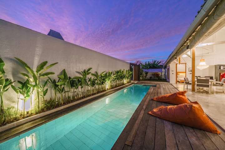 Villa Kazz 4 - Near Best Beach Clubs - Canggu