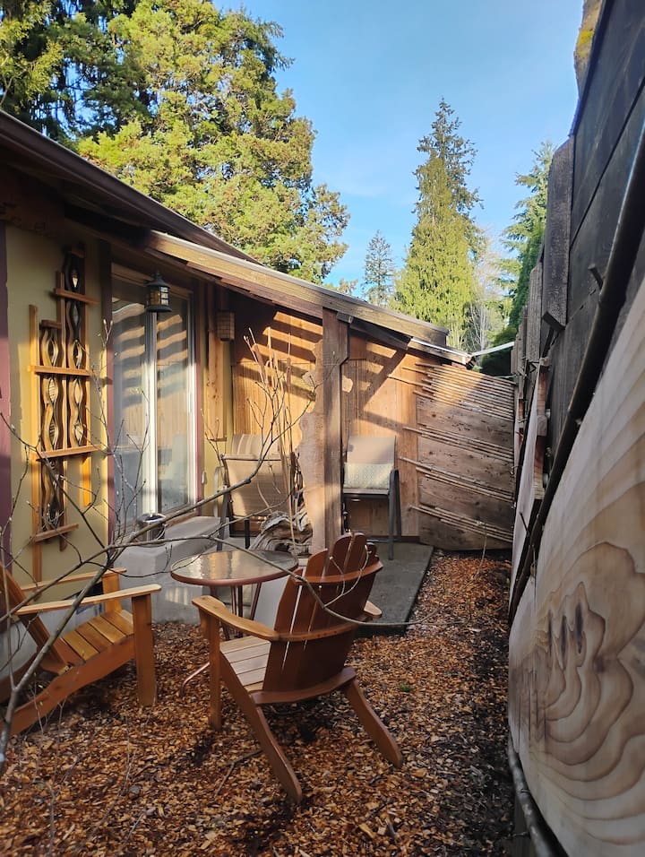 Bamboo Hideaway   (No Cleaning Fee) - Olympia, WA
