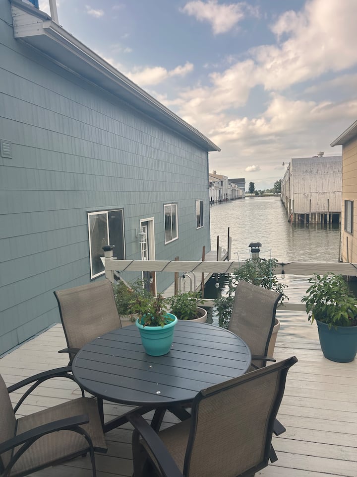 Waterfront Home Mins To Cp,sports Force ,Downtown - Sandusky, OH