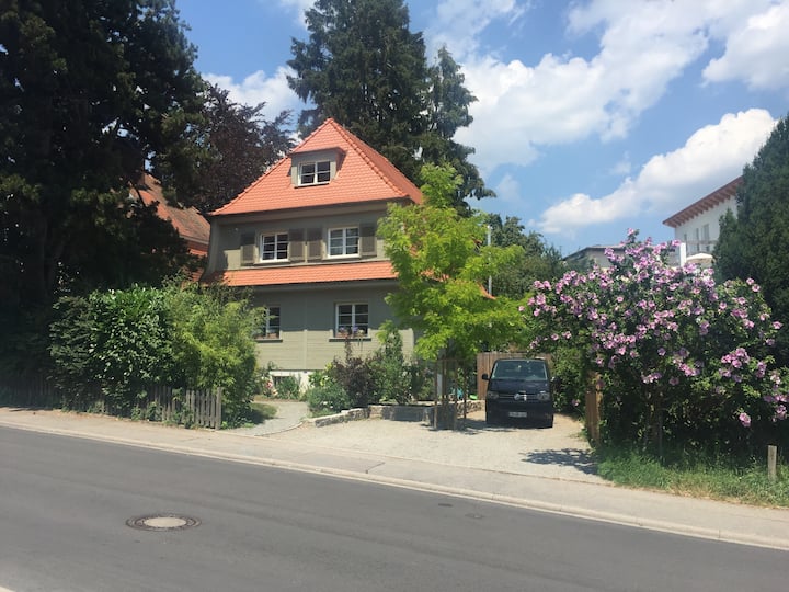 Idyllische Ferienwohnung, Zentral In Seenähe - Überlingen