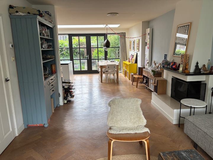 Spacious Renovated Family House Next To Amsterdam - Amsterdam