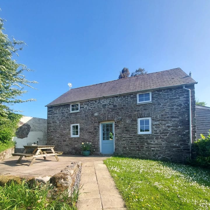 The Granary, Princes Gate - A Countryside Retreat - Narberth