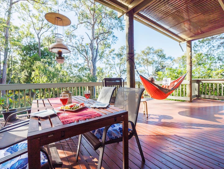 Belle Vue´s Red Room - A Relaxing Escape - Merimbula