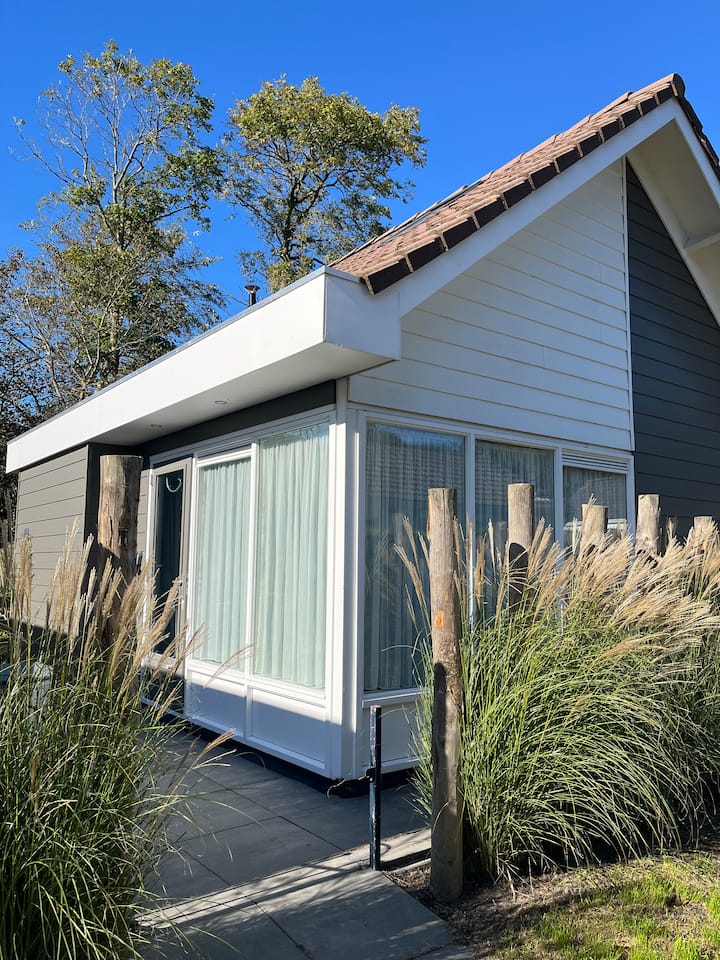 Huisje Aan Zee 'Strandplevier' (6 Pers.) Nr 48. - Zoutelande