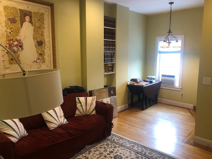 Modern 1br - Steps To T - Boston, MA