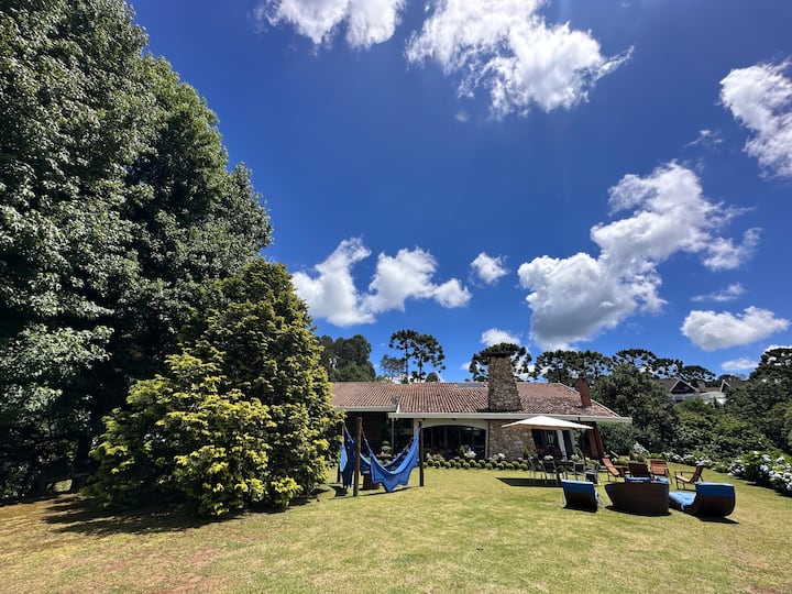 Vista Panorâmica, Jardim Enorme - Campos do Jordão