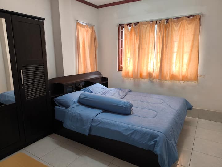 Baaris Apartment 1 Bedroom(family Friendly) - Vientiane