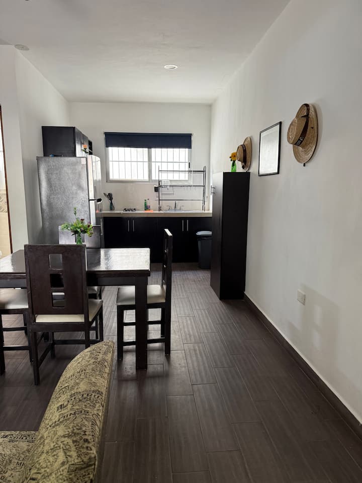 Twins Downstairs 10min De Altabrisa Con Netflix - Mérida